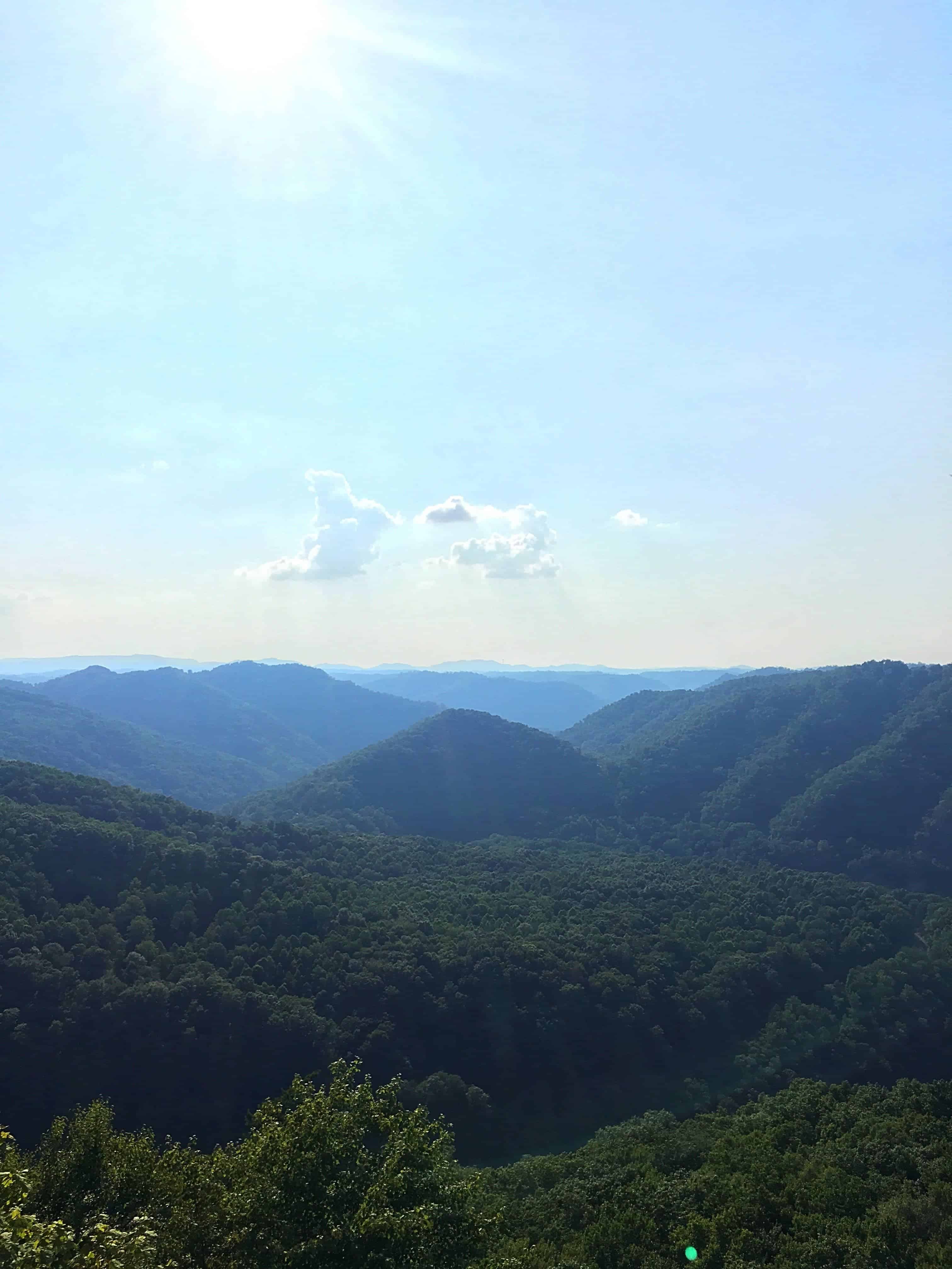 2 Must See Spots in Southwest Virginia - Kindly Unspoken