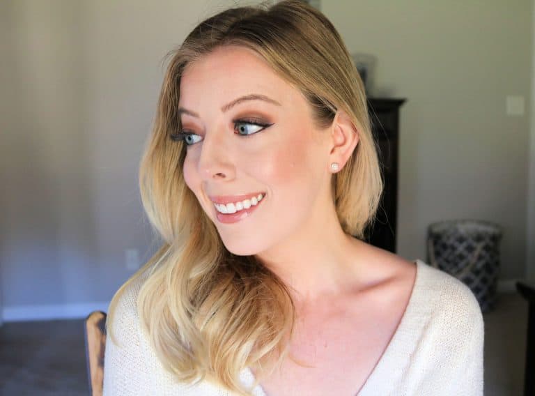 5 Tips to Get Glowing Skin in The Winter - Kindly Unspoken