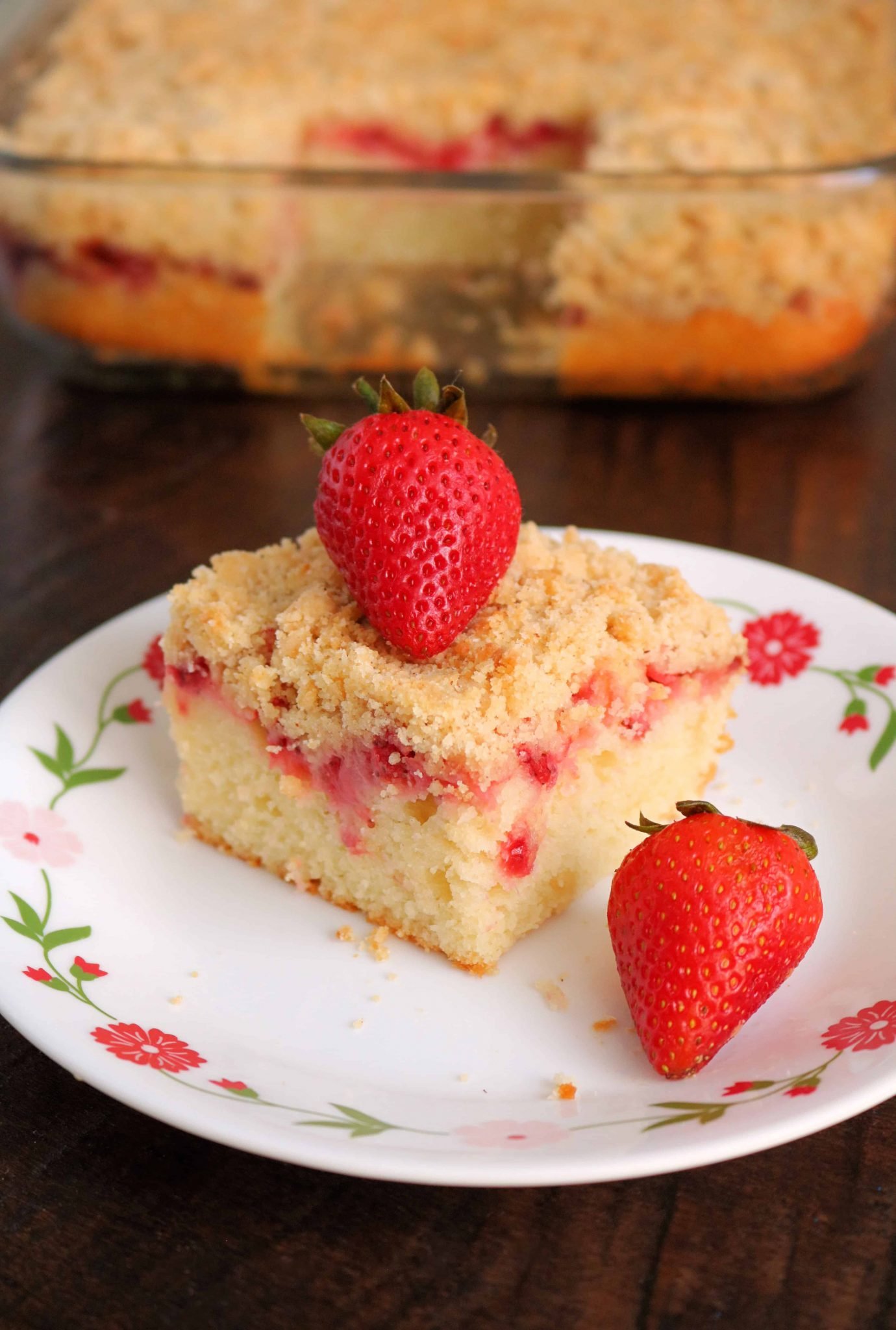 Fresh Strawberry Coffee Cake with Crumb Topping - Kindly Unspoken