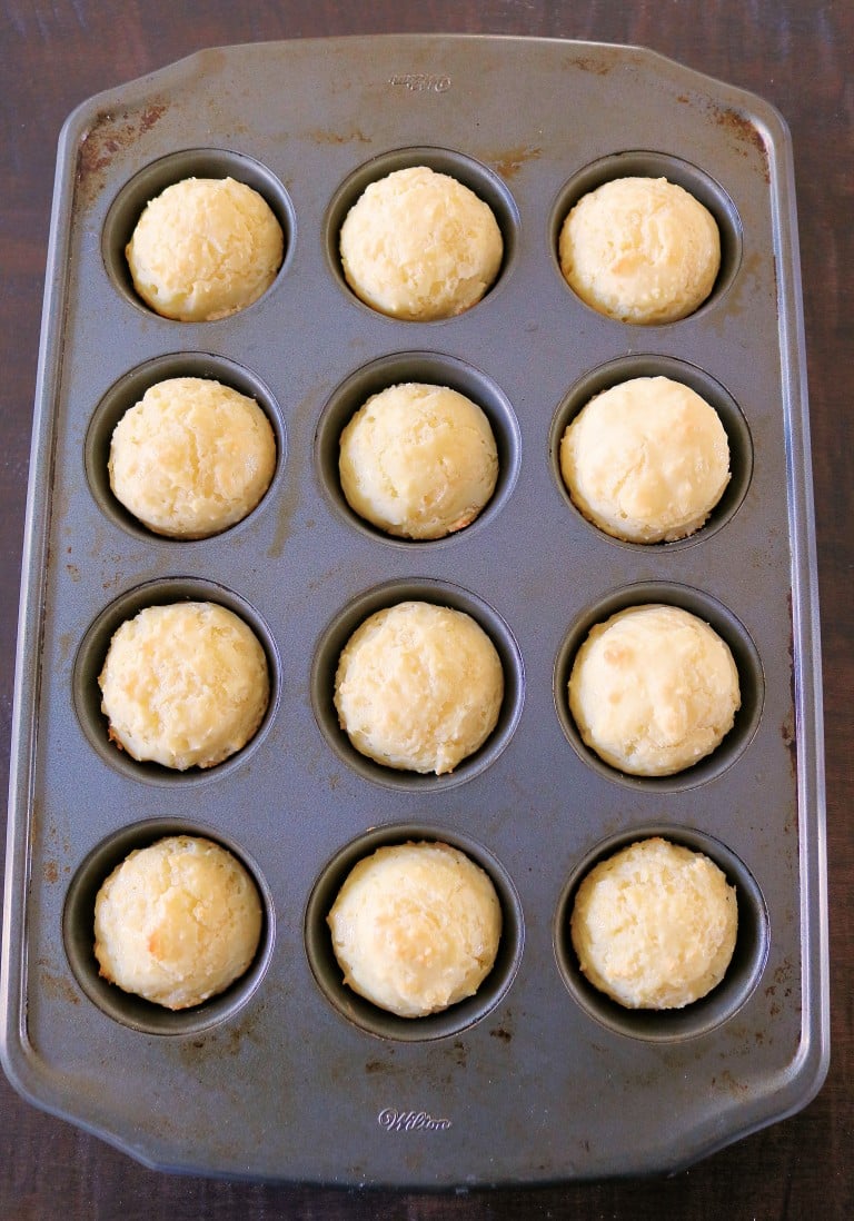 Quick & Easy No Yeast Dinner Rolls (Self Rising Flour) - Kindly Unspoken