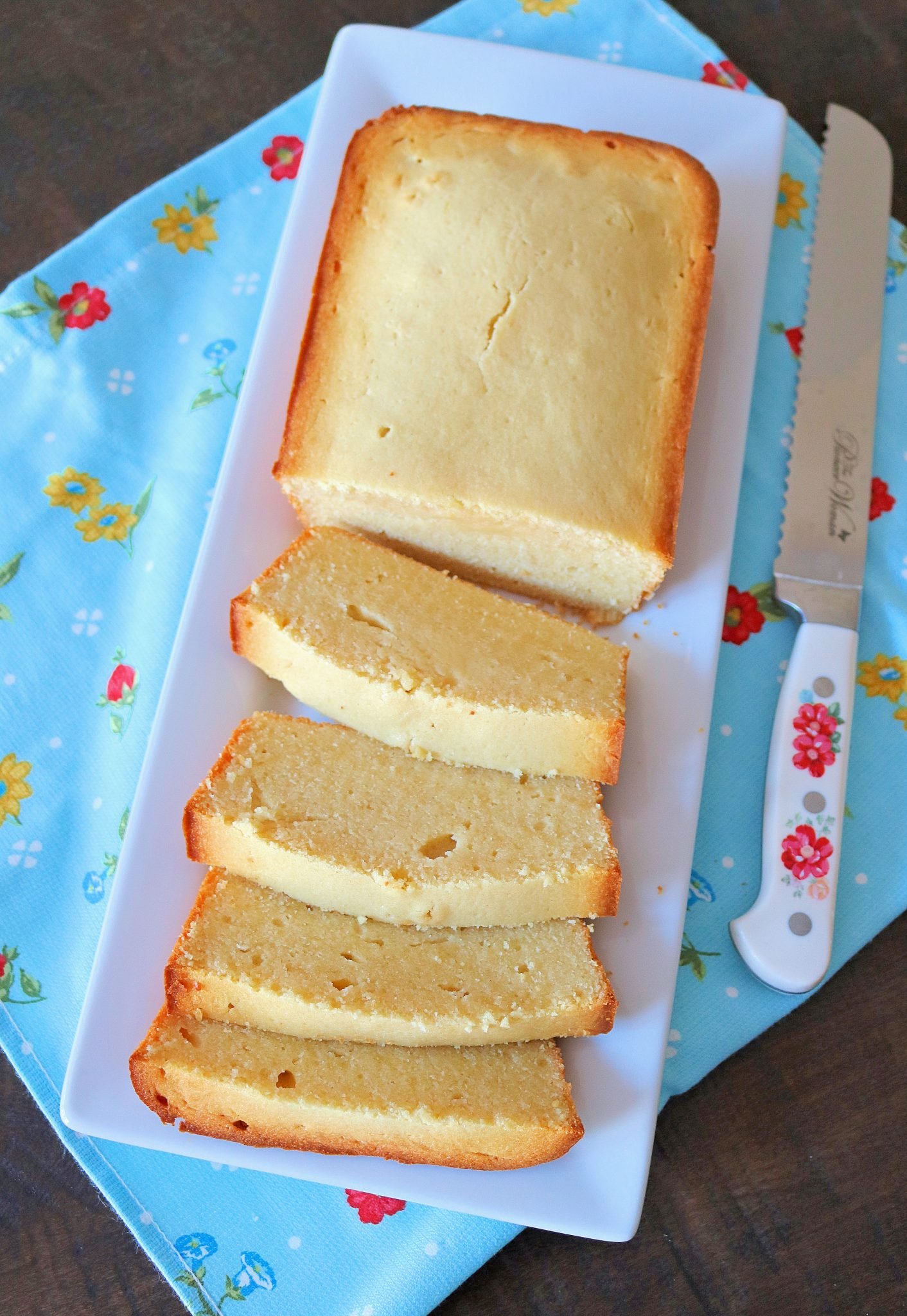 Easy Old Fashioned Pound Cake (Loaf Pan Recipe) - Kindly Unspoken