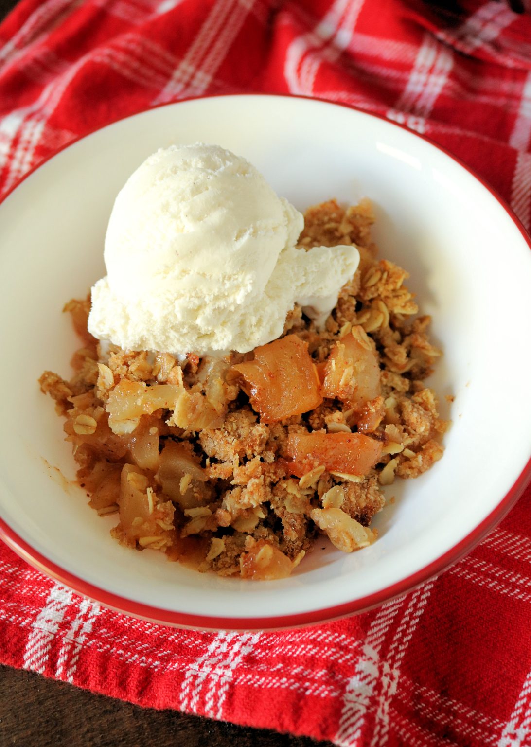 15 Easy Apple Desserts for Fall - Best Apple Recipes - Kindly Unspoken