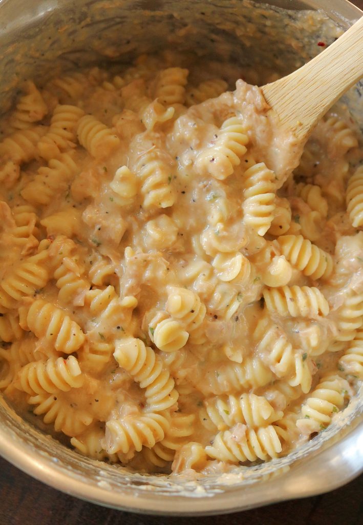 Easy Cheesy Tuna Noodle Casserole - Kindly Unspoken
