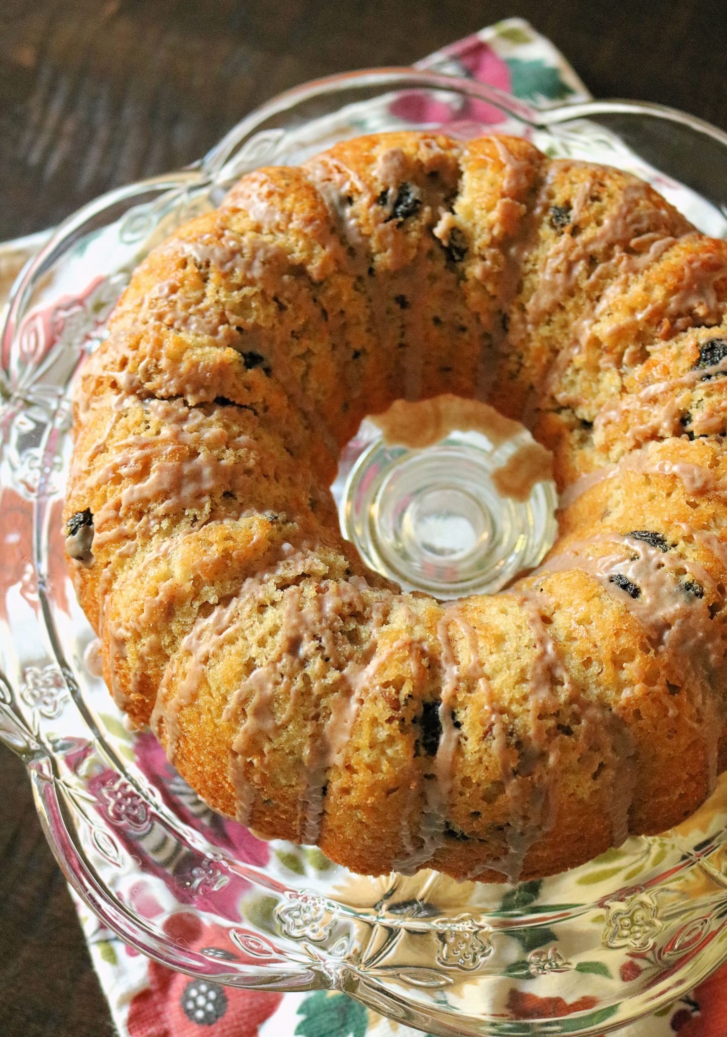 Mamaw Allie's Easy Applesauce Cake Recipe - Kindly Unspoken