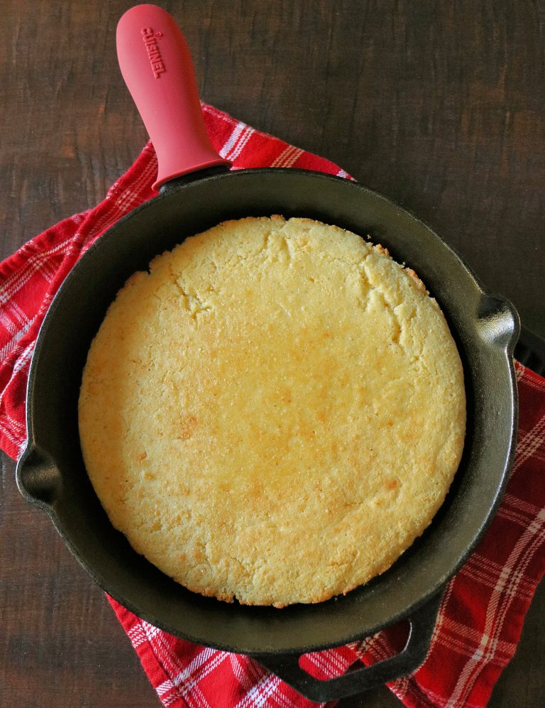 The Best Southern Cornbread Recipe - Kindly Unspoken